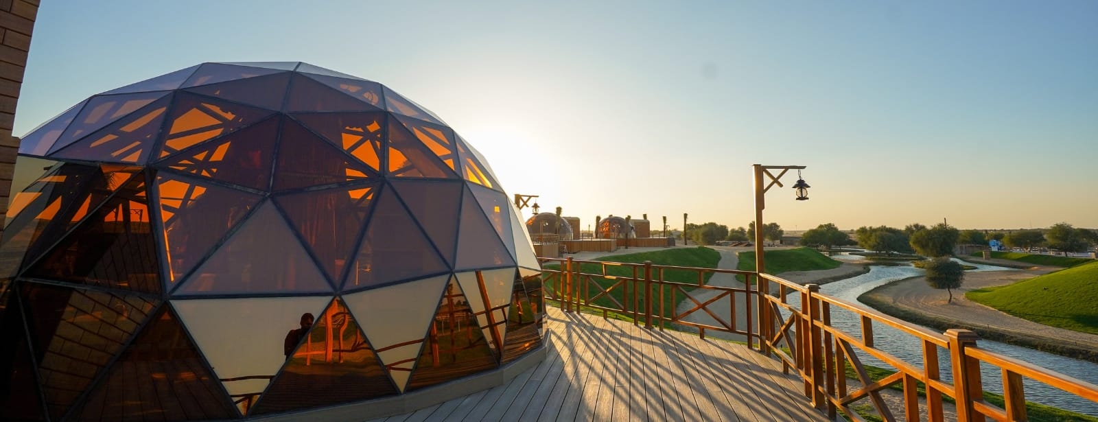 Al Marmoom Domes Desert Glamping & Dining experience in Dubai Must-see ...