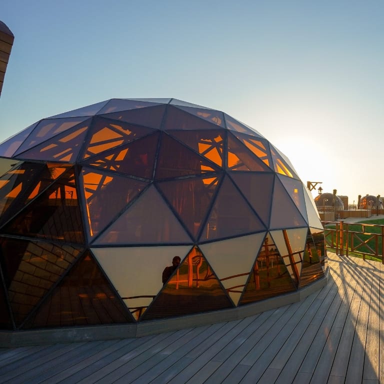 Al Marmoom Domes Desert Glamping & Dining experience in Dubai Must-see ...